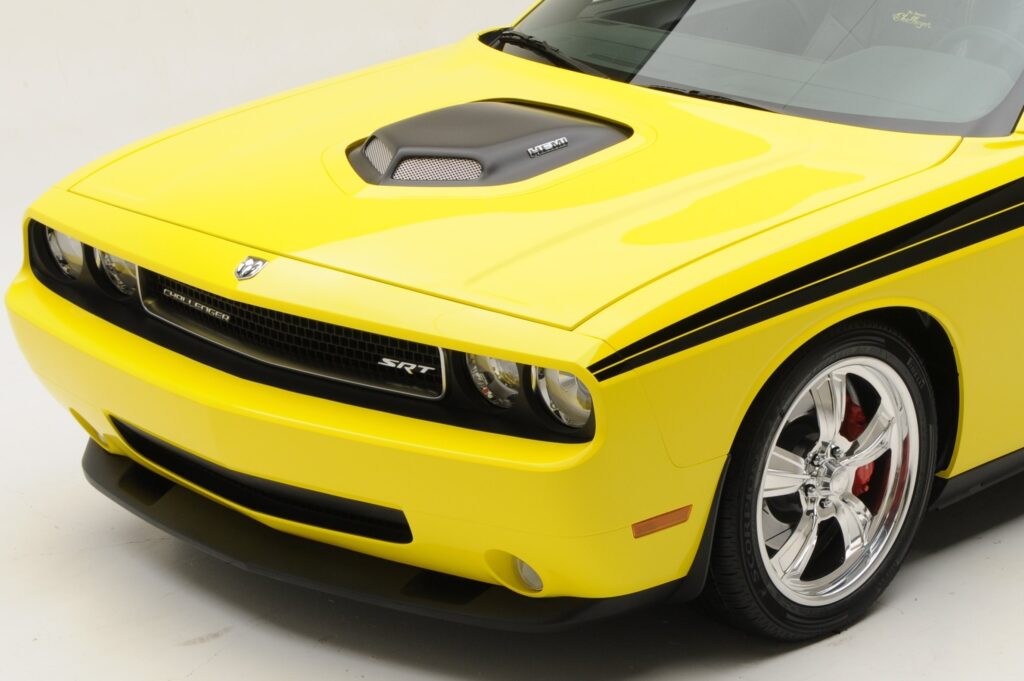 Challenger Fiberglass Shaker Hood With Trim Ring – 1228 Motorsports